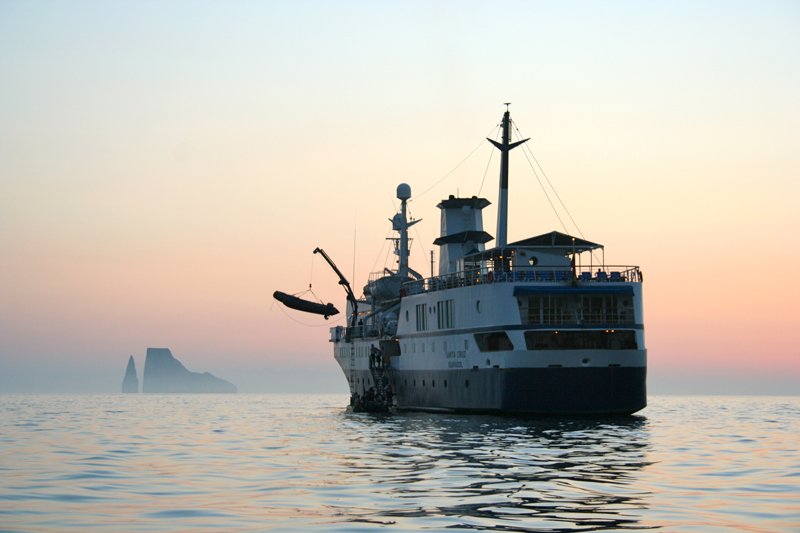 Colonial Quito & Galapagos Legend Cruise - Andean Discovery